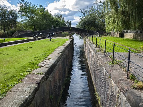 Photographs of the Ashton Canal at Droylsden, Tameside, UK.