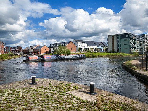 Photographs of the Ashton Canal at Droylsden, Tameside, UK.